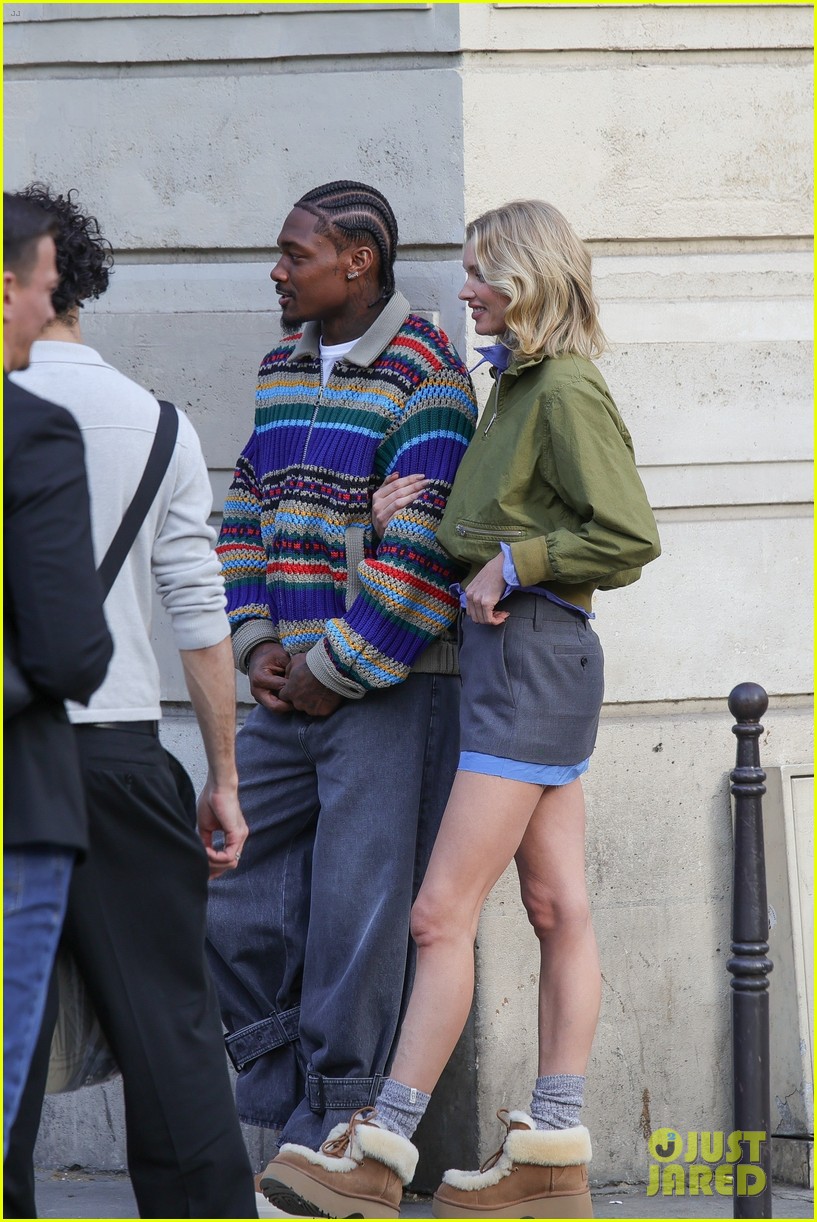 Sarah Jessica Parker & Elsa Hosk Film New UGG Commercial In Paris, Plus ...