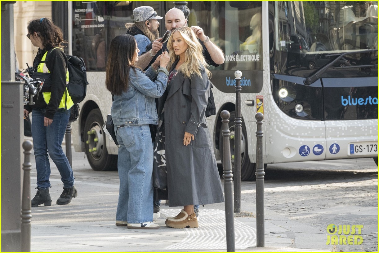 Sarah Jessica Parker & Elsa Hosk Film New UGG Commercial In Paris, Plus ...