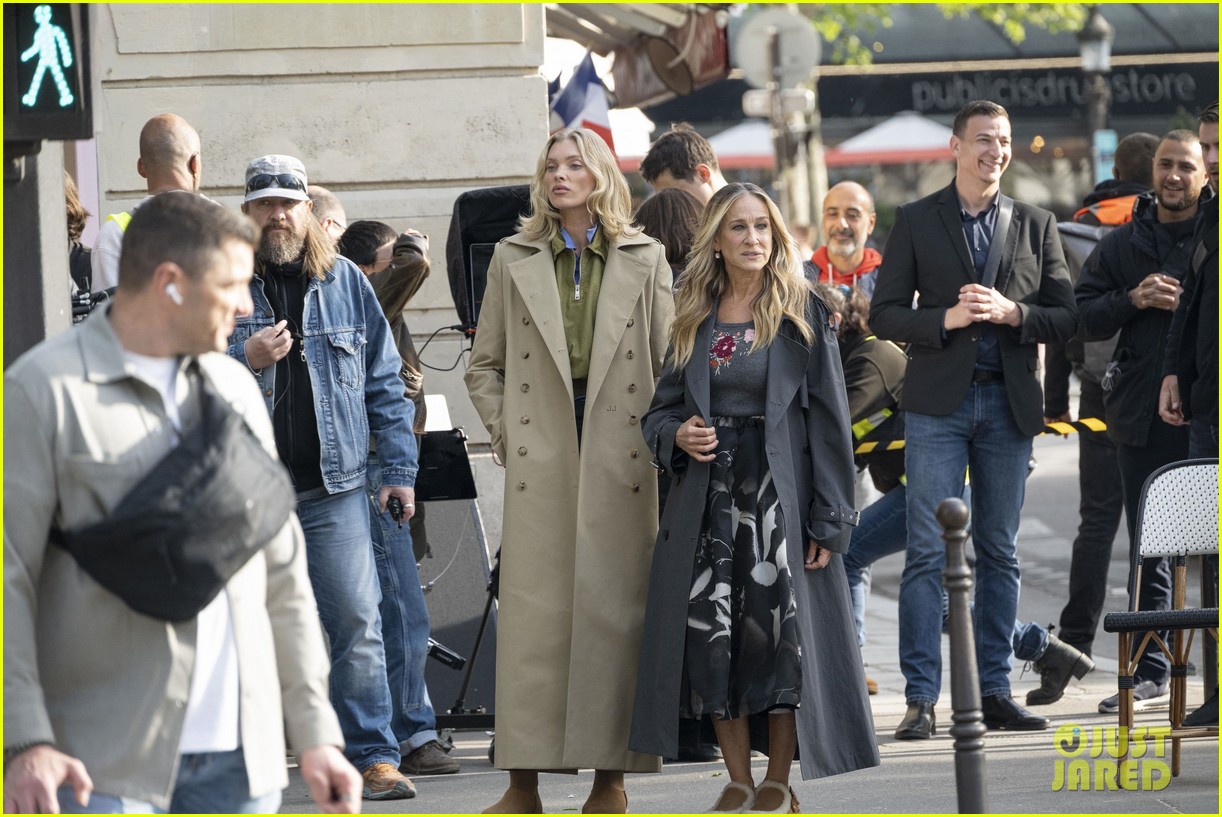 Sarah Jessica Parker & Elsa Hosk Film New UGG Commercial In Paris, Plus ...