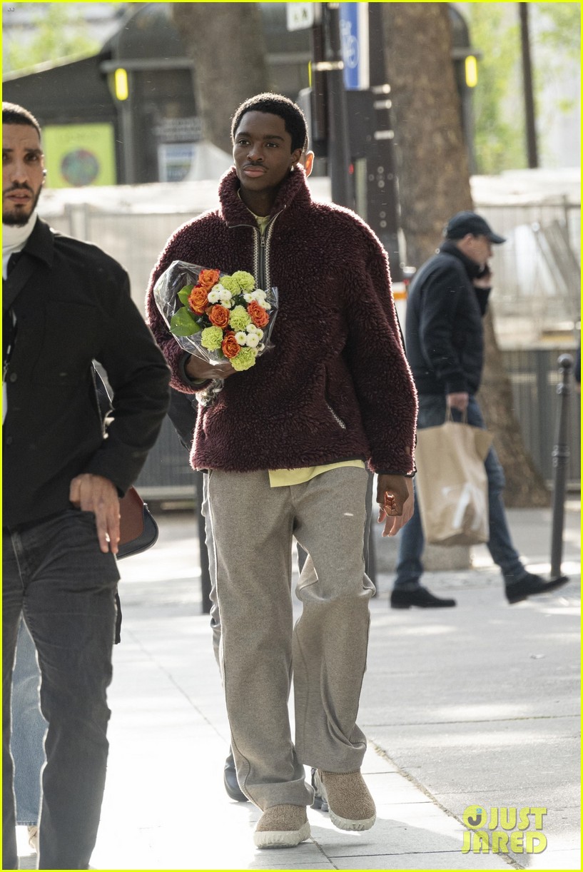 Sarah Jessica Parker & Elsa Hosk Film New UGG Commercial In Paris, Plus ...