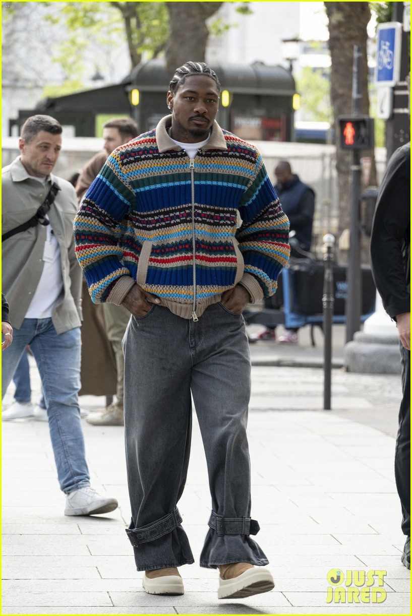 Sarah Jessica Parker & Elsa Hosk Film New UGG Commercial In Paris, Plus ...