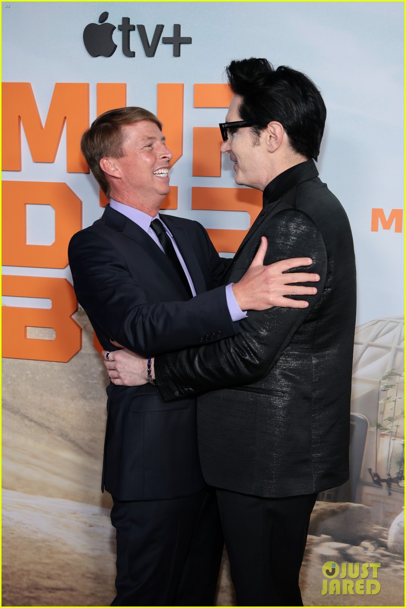 BFFs Alexander Skarsgard & Jack McBrayer Take Prom-Style Photos at Their 'Murderbot' Series ...