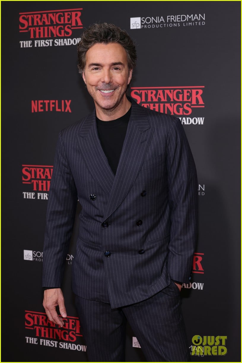 Charlie Heaton, Natalia Dyer, Noah Schnapp & More 'Stranger Things' Stars Attend Broadway Play's ...