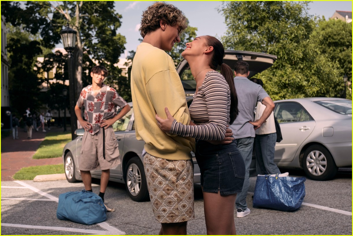 'The Summer I Turned Pretty' Season 3 First Look Photos See Lola Tung & Gavin Casalegno Cozied ...