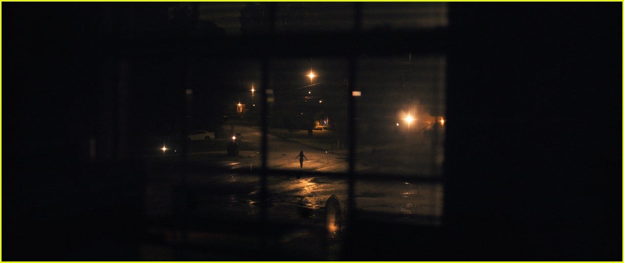 'Weapons' Trailer Is As Creepy As You'd Expect - Watch Now!: Photo ...