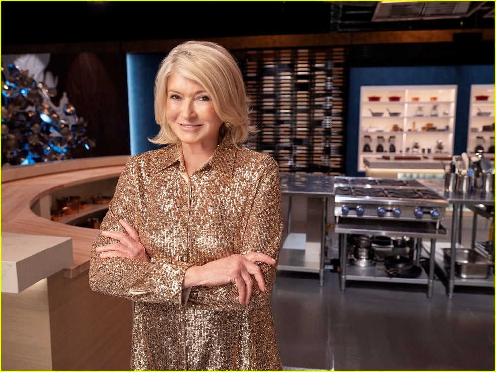 'Yes, Chef!' Cast: 2 Hosts, 12 Contestants Announced for NBC ...