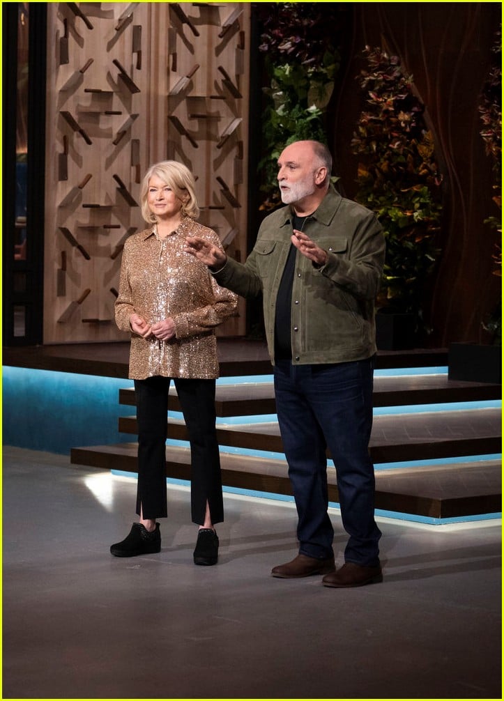 'Yes, Chef!' Cast: 2 Hosts, 12 Contestants Announced for NBC ...