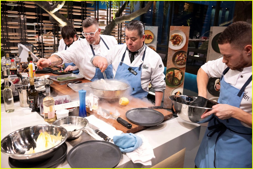 'Yes, Chef!' Cast: 2 Hosts, 12 Contestants Announced for NBC ...