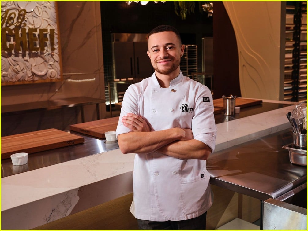 'Yes, Chef!' Cast: 2 Hosts, 12 Contestants Announced for NBC ...