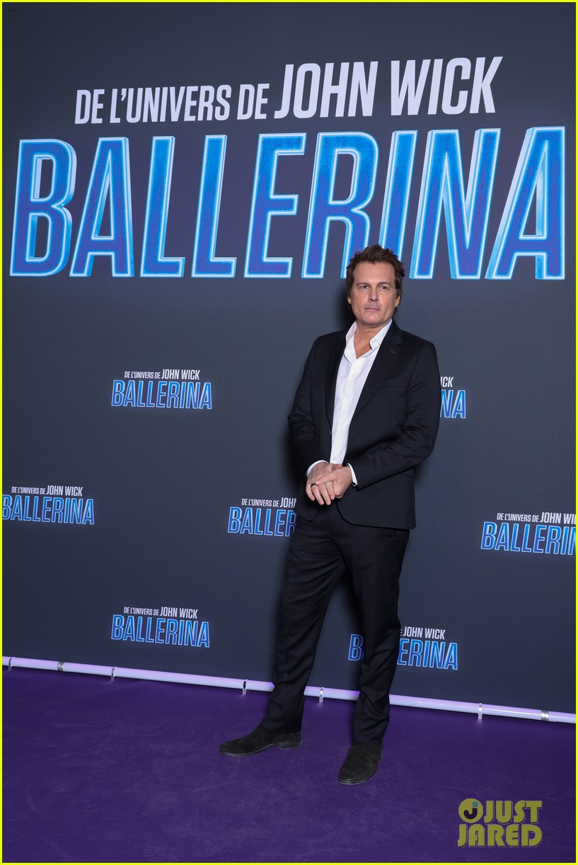 Ana de Armas Stuns in Strapless Gown with Pedal Skirt at 'Ballerina ...