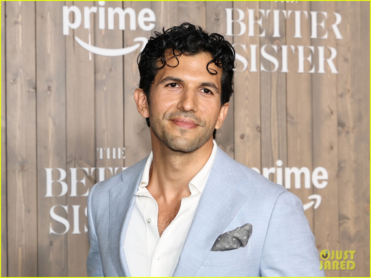 Elizabeth Banks & Jessica Biel Premiere New Prime Video Series 'The ...