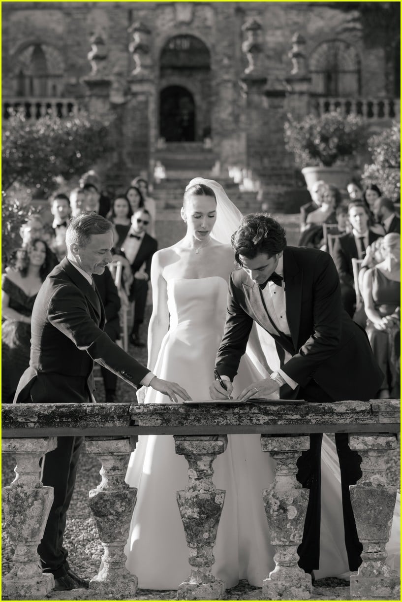 Former Disney Star Blake Michael & New Wife Ariel Mullen Just Revealed ...