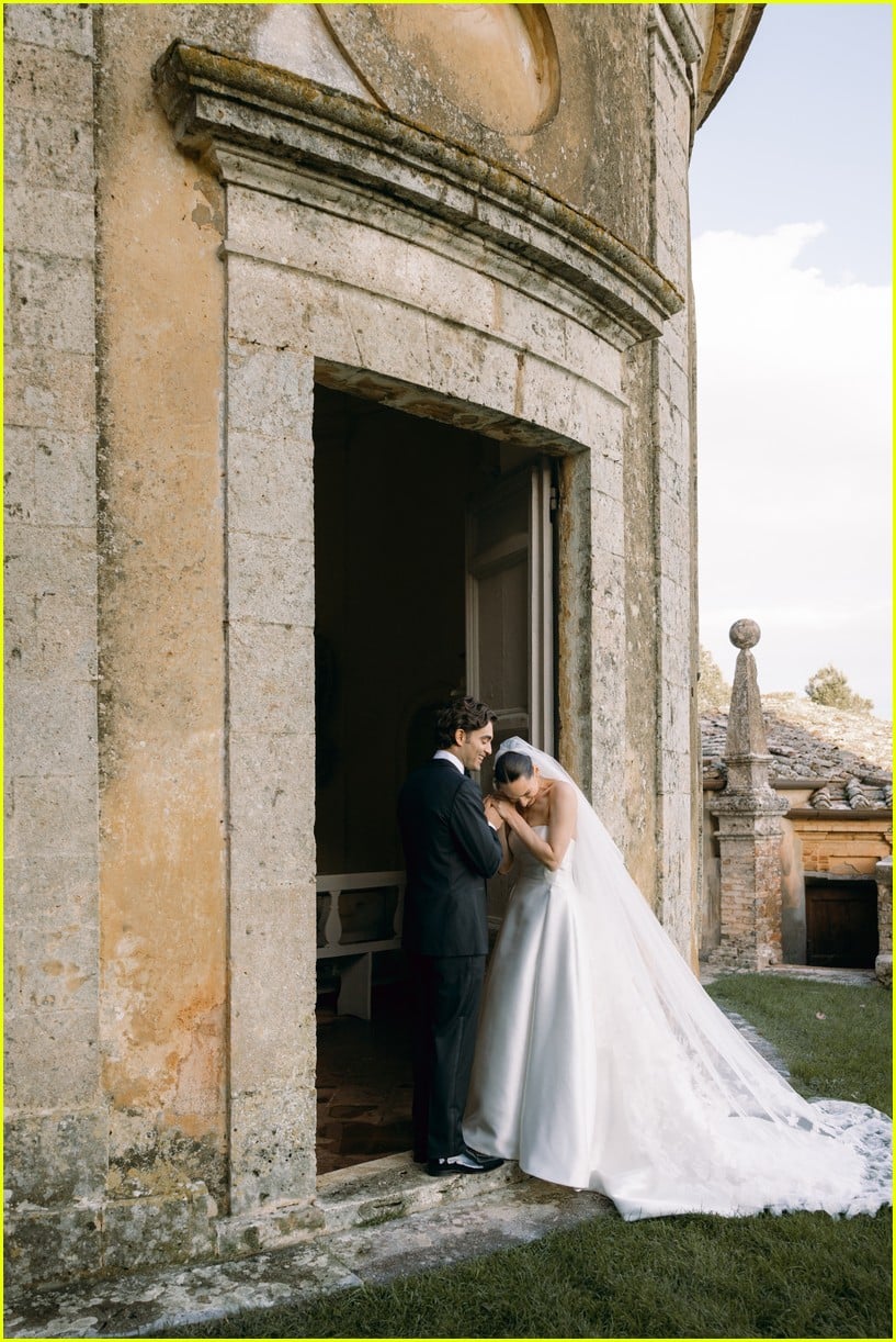 Former Disney Star Blake Michael & New Wife Ariel Mullen Just Revealed ...