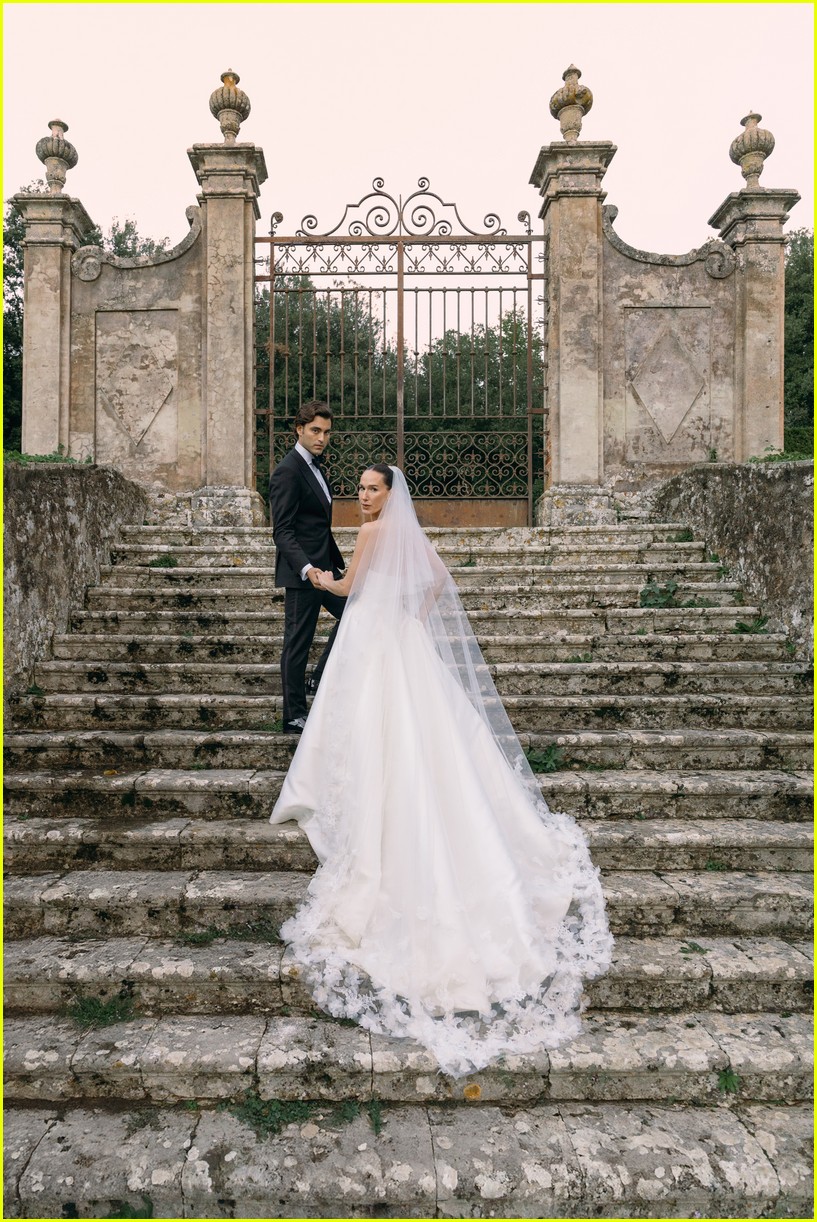 Former Disney Star Blake Michael & New Wife Ariel Mullen Just Revealed ...