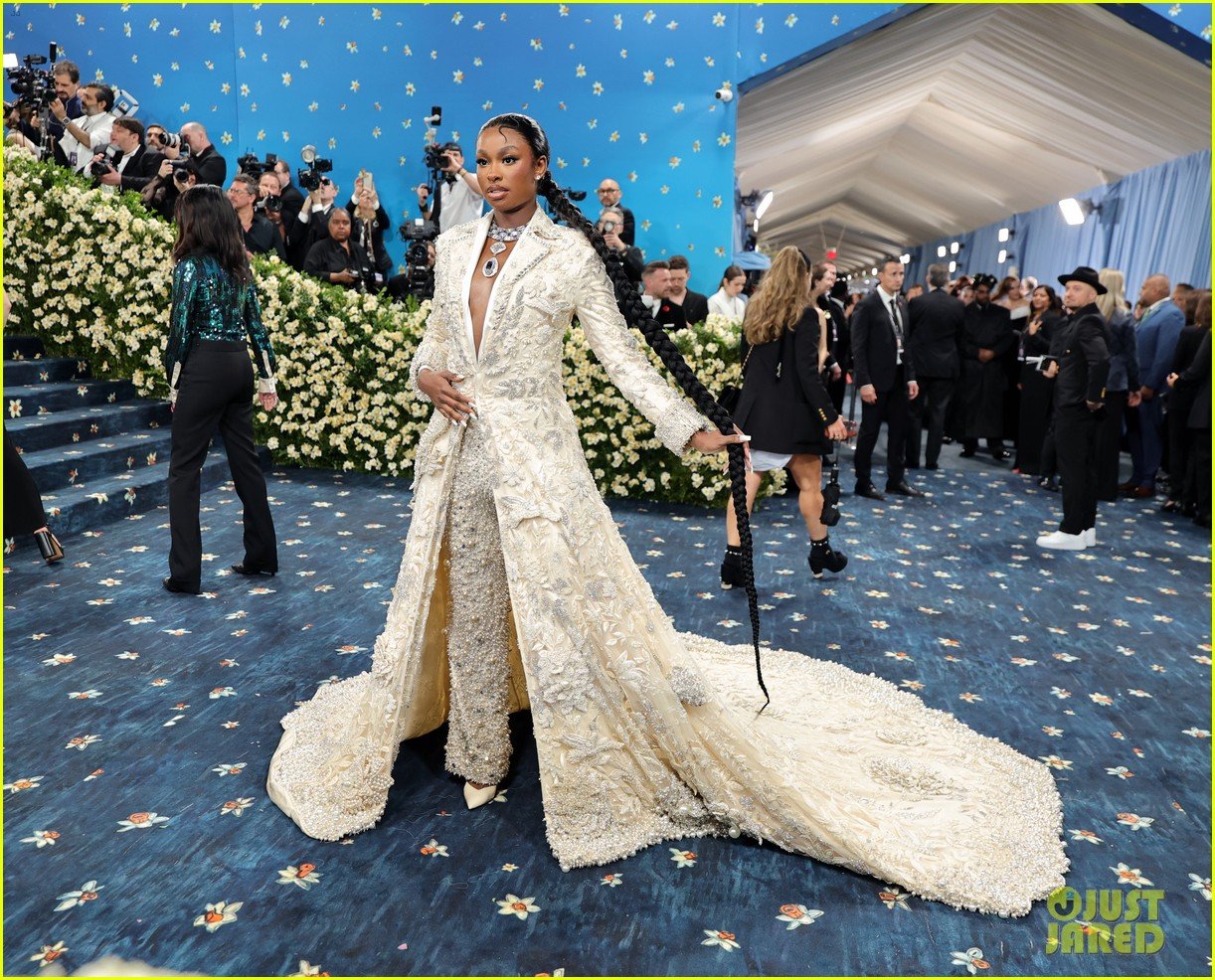 Coco Jones Looks Fierce in Dramatic Outfit at Met Gala 2025: Photo ...