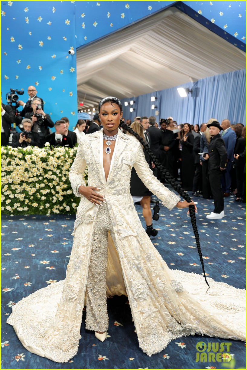 Coco Jones Looks Fierce in Dramatic Outfit at Met Gala 2025: Photo ...