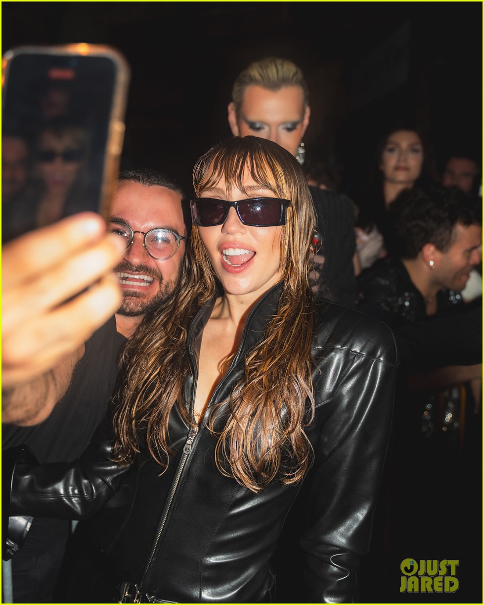 Photo: miley cyrus celebrates something beautiful album release in ...