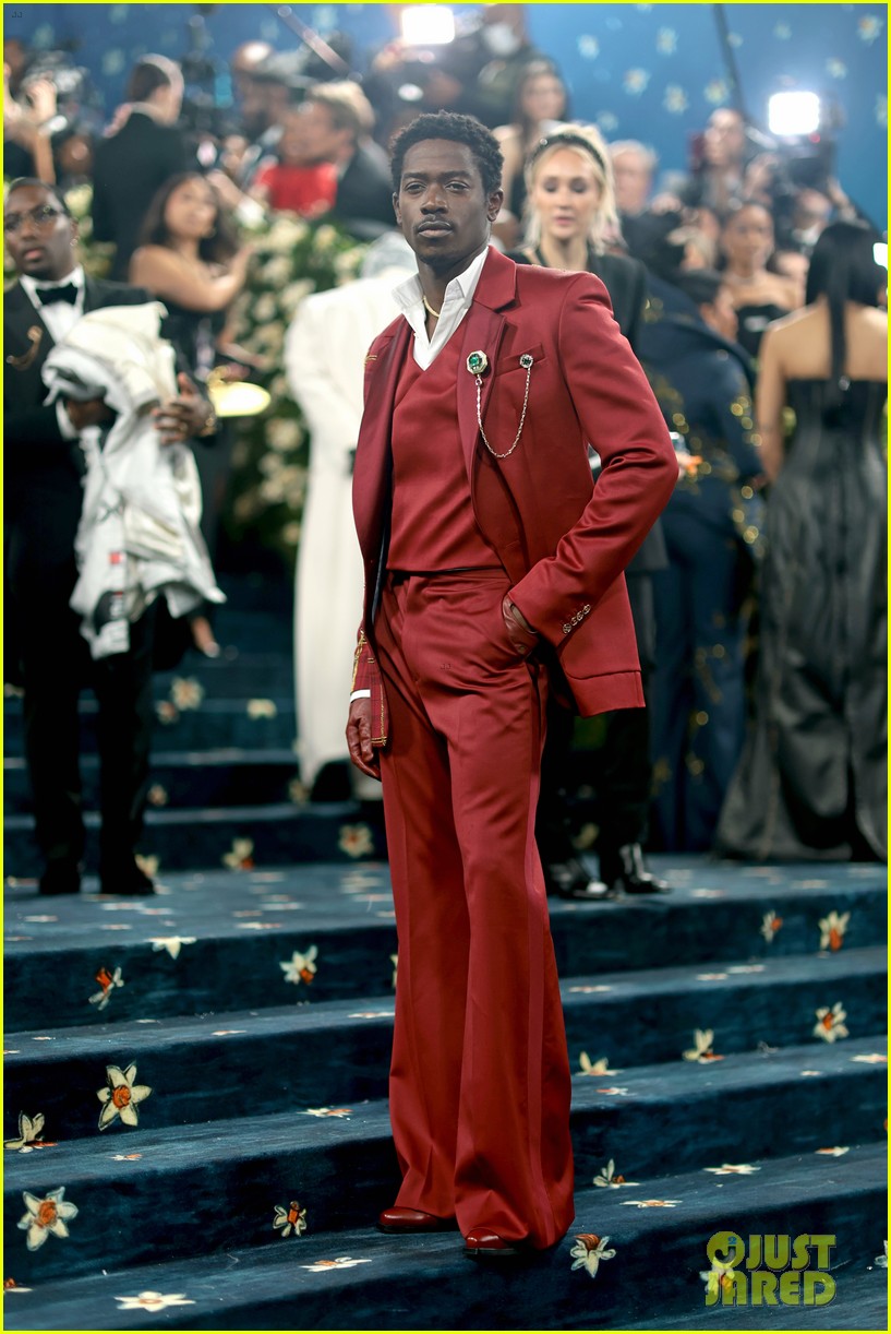 Damson Idris Rips Off 'F1' Movie Racing Suit to Reveal Red Look at Met ...