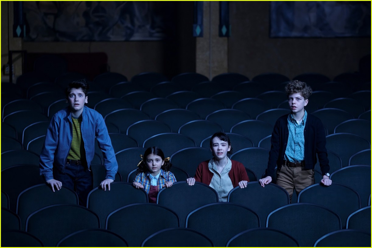 'It: Welcome to Derry' Trailer: Demonic Clown Returns in HBO Max's ...