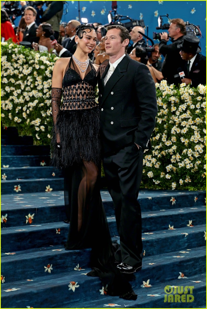 Dua Lipa & Rumored Fiancé Callum Turner Hit the Met Gala 2025 Red Carpet Together: Photo 5153251 ...