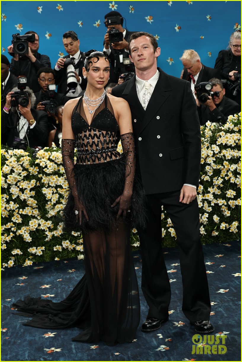 Dua Lipa & Rumored Fiancé Callum Turner Hit the Met Gala 2025 Red Carpet Together: Photo 5153252 ...