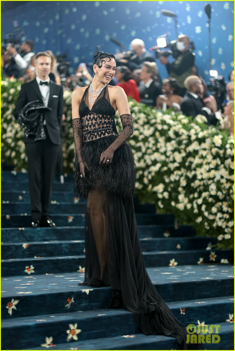 Dua Lipa & Rumored Fiancé Callum Turner Hit the Met Gala 2025 Red Carpet Together: Photo 5153254 ...