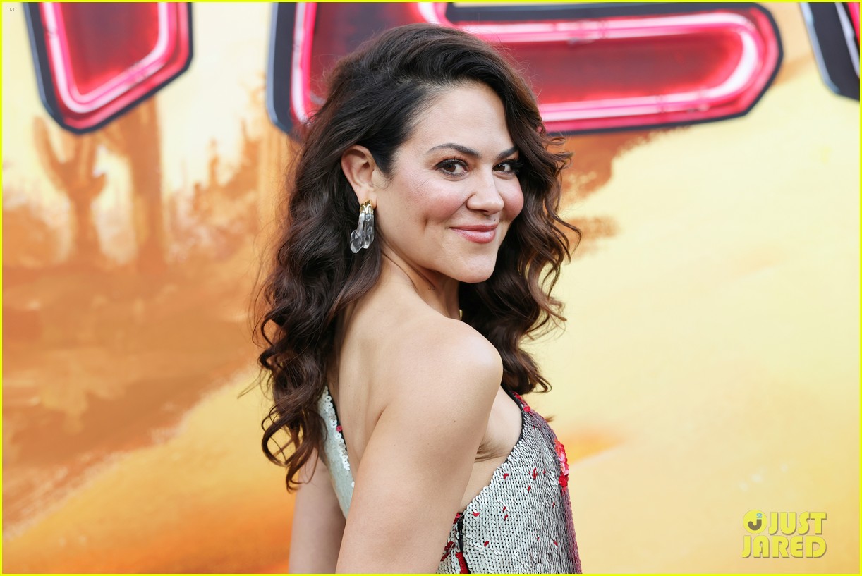 Josh Holloway Gets Support from Daughter Java & Son Hunter at 'Duster ...