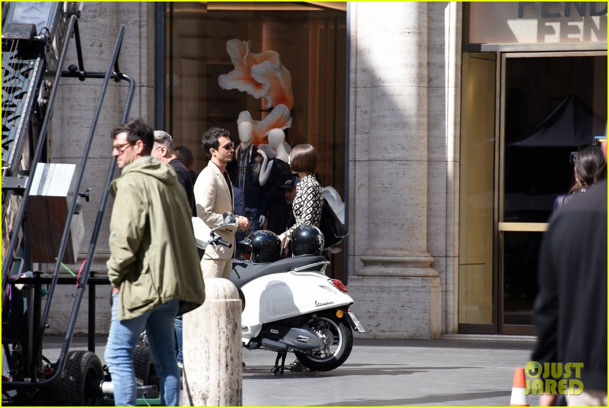 Lily Collins & Eugenio Franceschini Begin Filming 'Emily in Paris ...