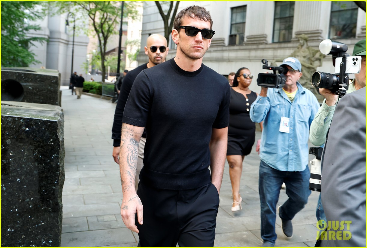 Cassie's Husband Alex Fine Supports Her at Diddy's Trial: Photo 5157301 ...