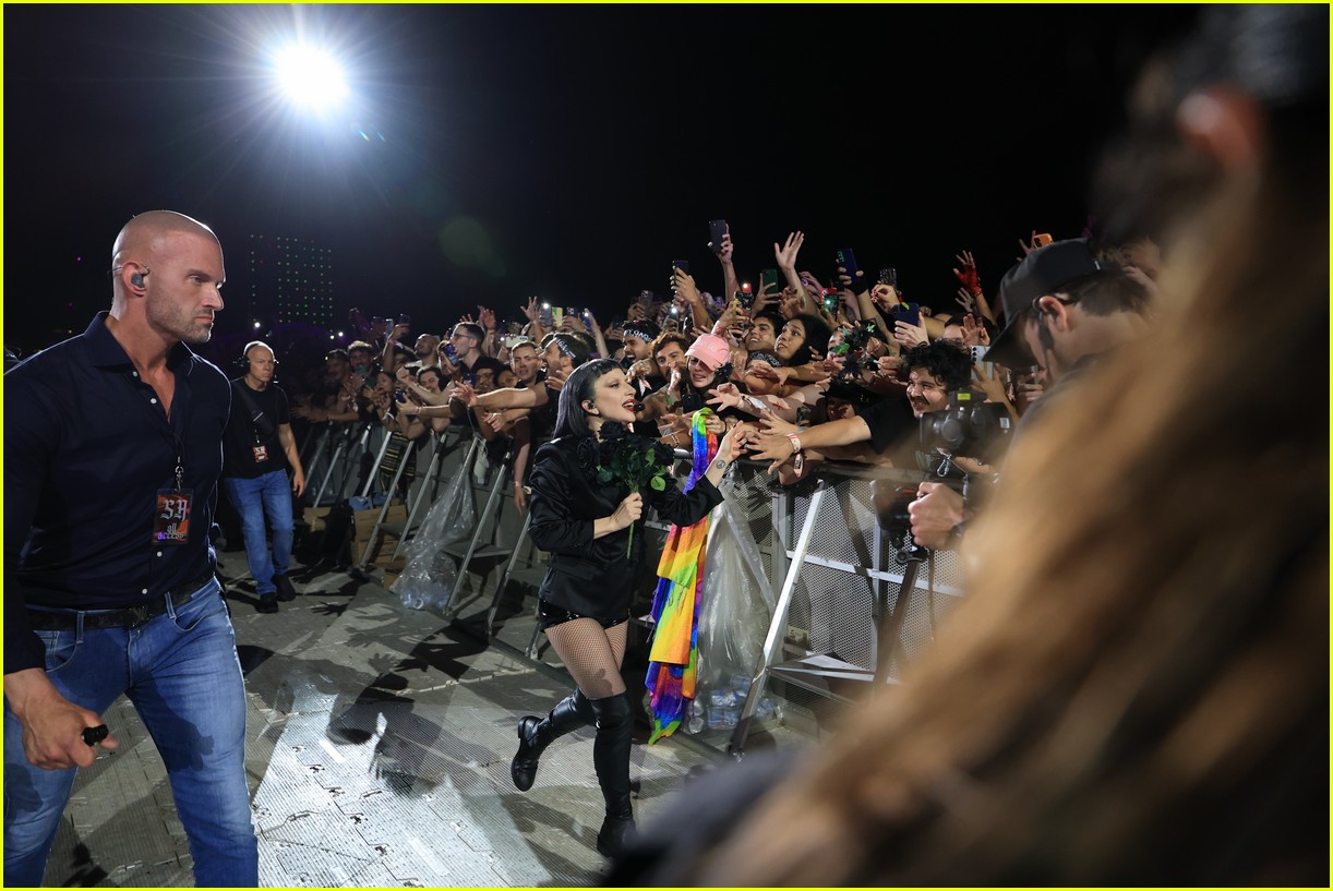 Lady Gaga Breaks Record for Highest Attended Concert by a Female Artist ...