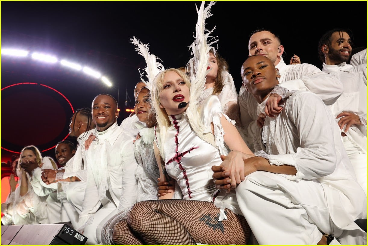 Lady Gaga Breaks Record for Highest Attended Concert by a Female Artist ...