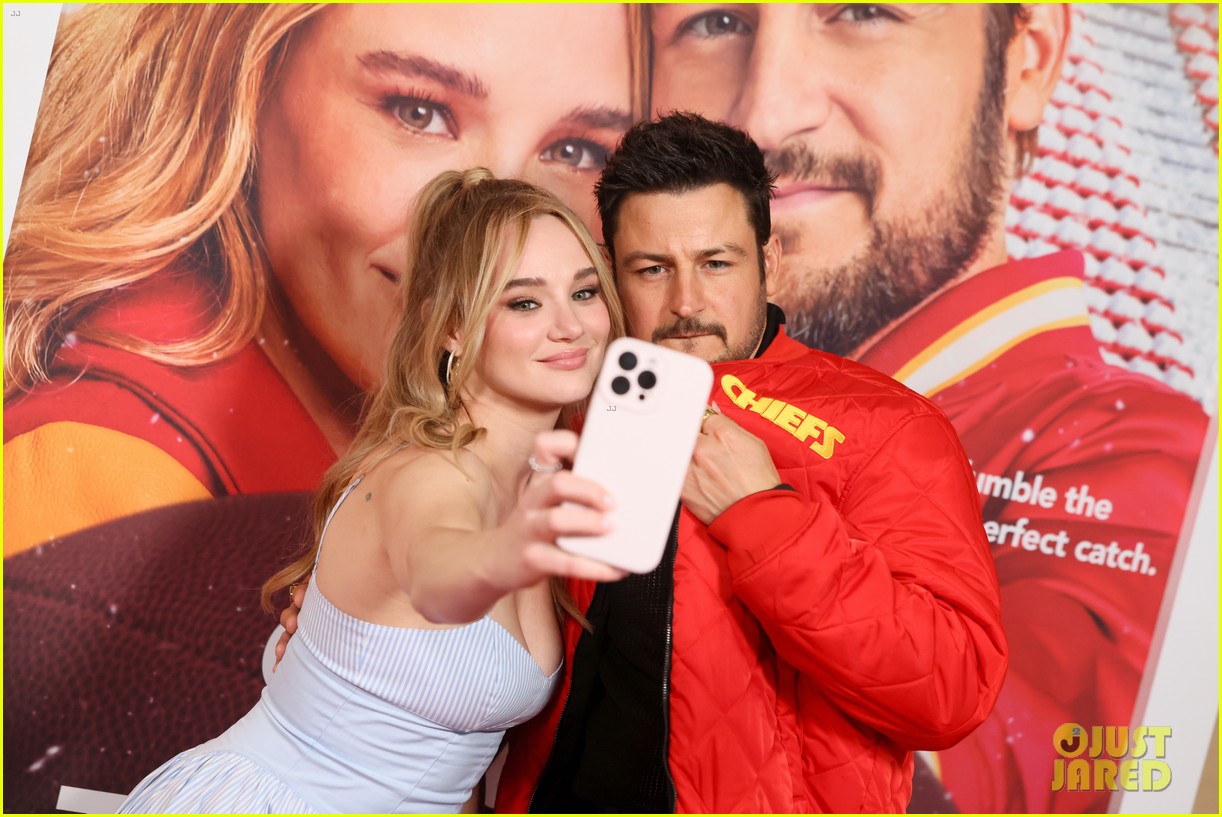 Hunter King & Tyler Hynes Get Back Into the Christmas Spirit at ...