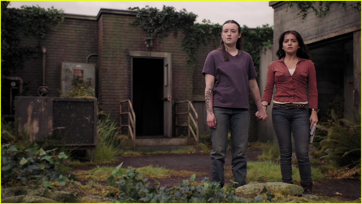 Isabela Merced Unpacks Dina's 'The Last of Us' Episode 4 Reveal & Her Slow Burn Intimacy with ...