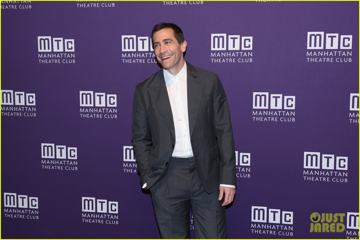 Jake Gyllenhaal, Annaleigh Ashford & Bernadette Peters Have a 'Sunday ...