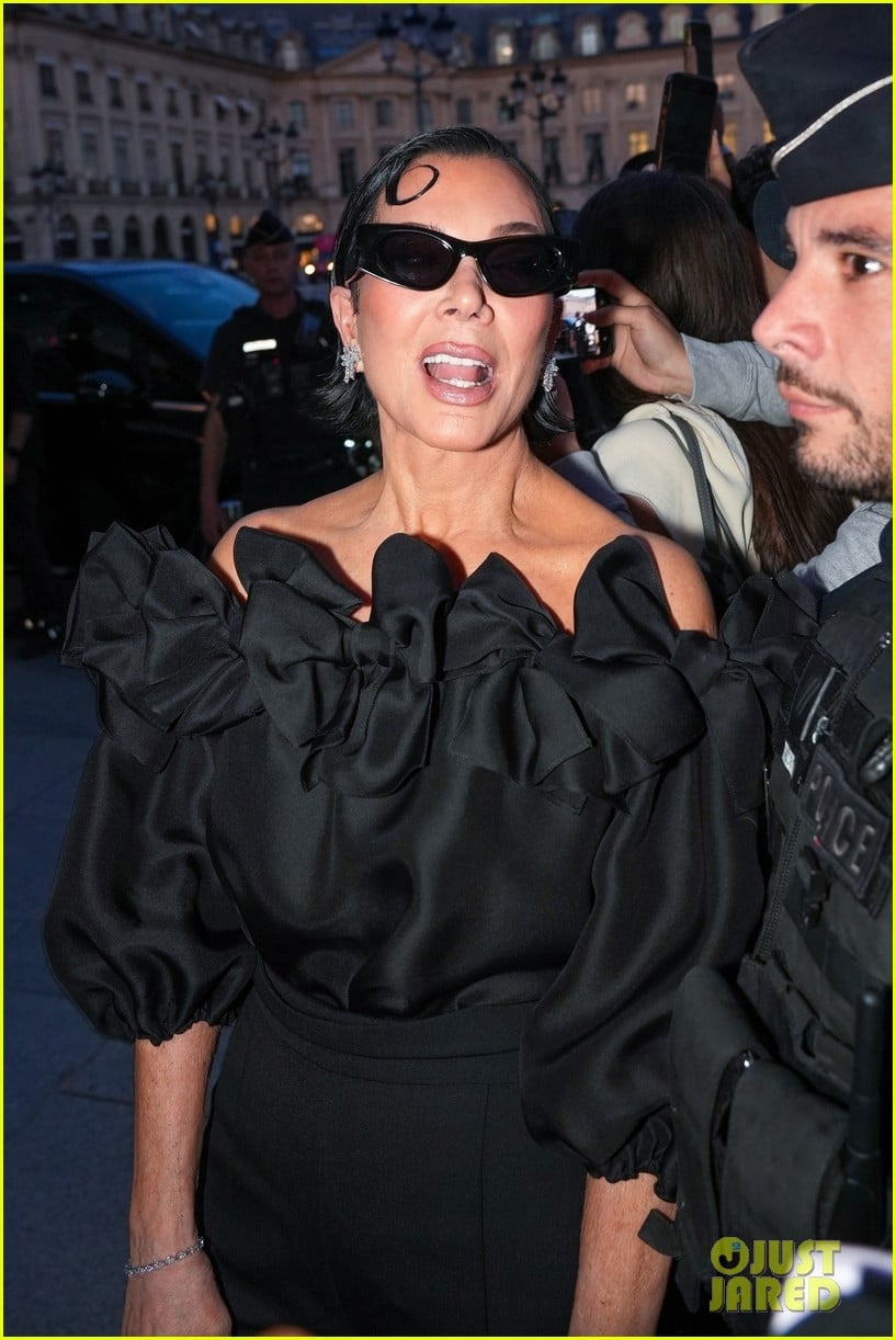 Kris Jenner's Rep Confirms She Had Plastic Surgery, Doctor Behind New ...