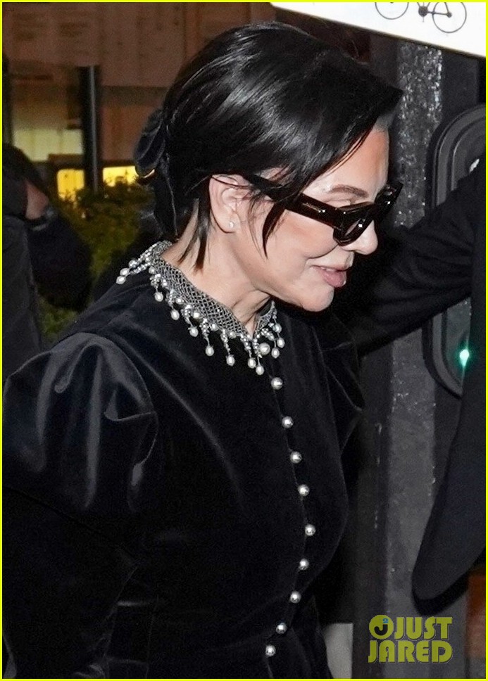 Kris Jenner's Rep Confirms She Had Plastic Surgery, Doctor Behind New ...