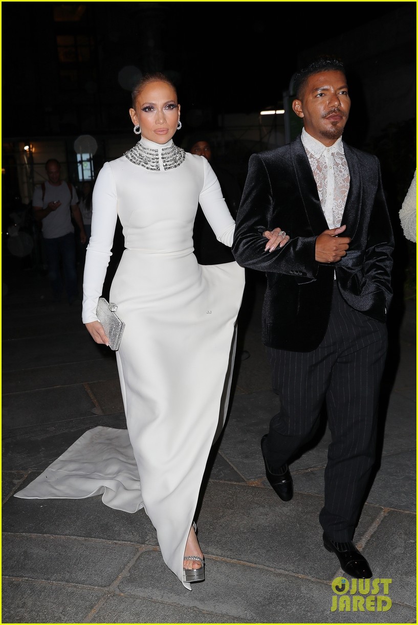 Photo: jennifer lopez john kander after party 36 | Photo 5161394 | Just ...
