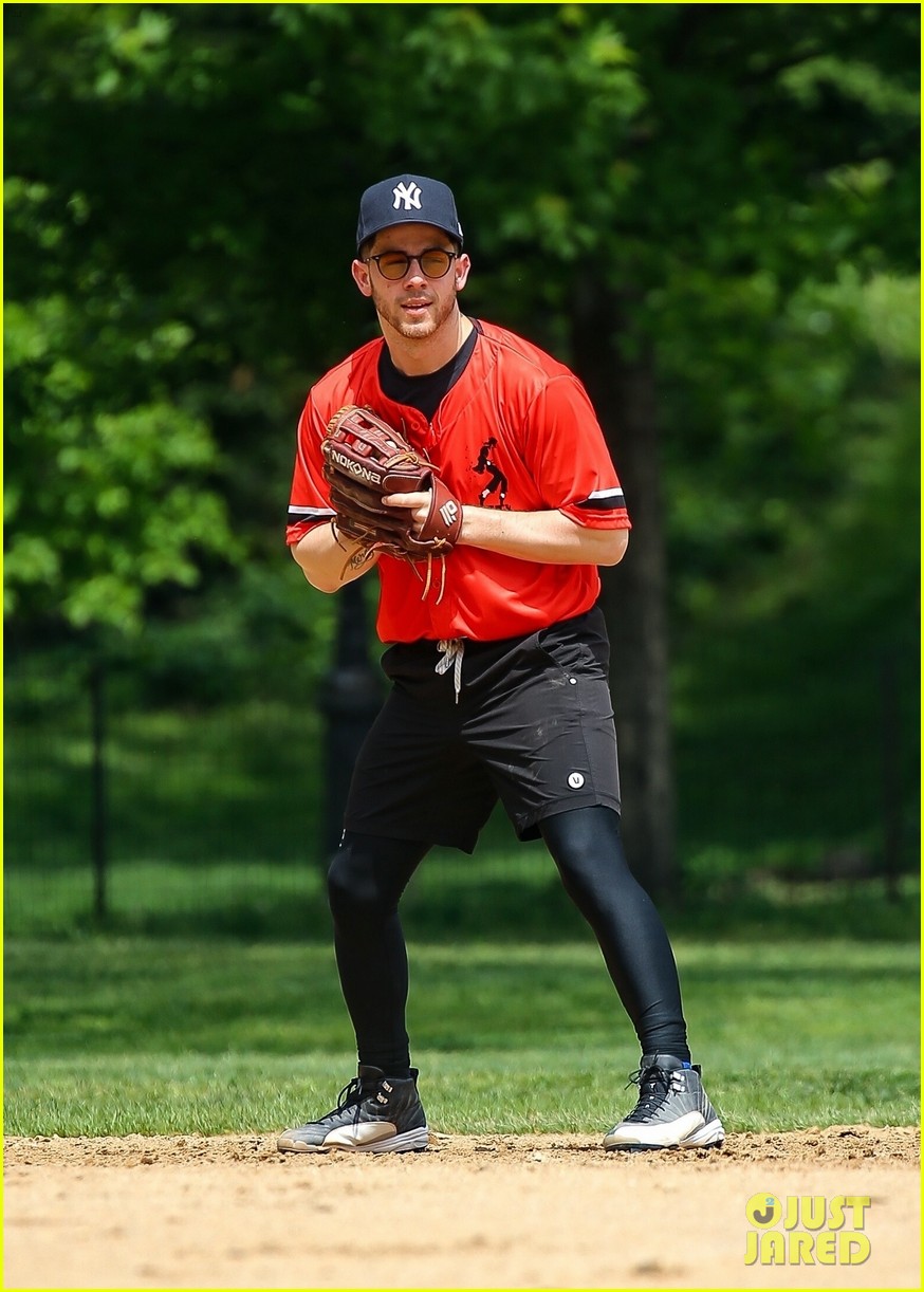 Nick Jonas Gets Support from Wife Priyanka Chopra as He Plays Softball ...