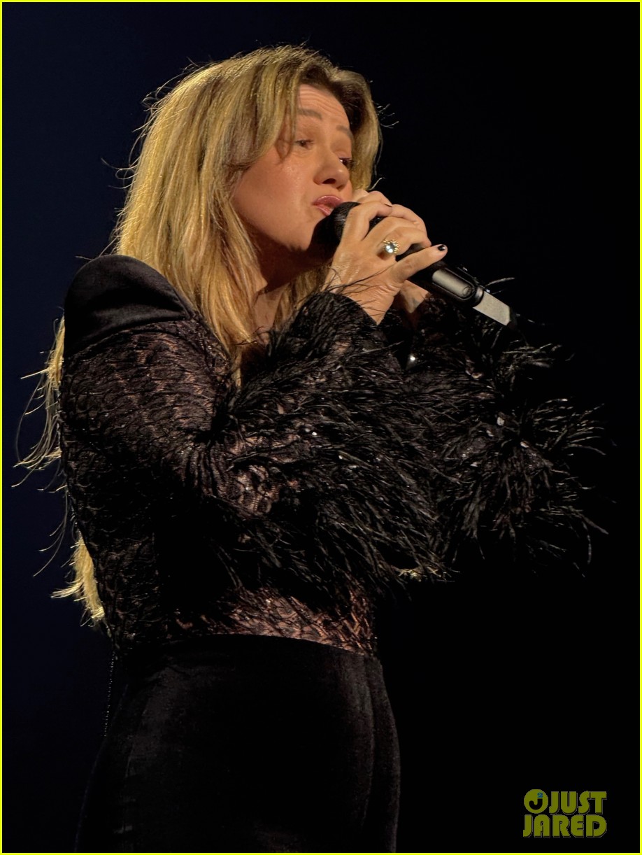 Kelly Clarkson Addresses Demanding Daytime TV Show Schedule During ...