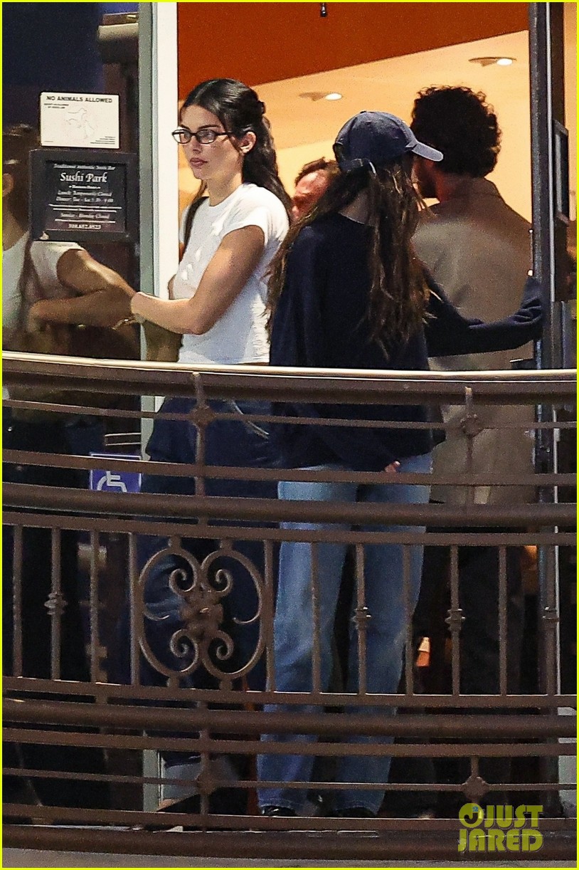 Kendall Jenner & Hailey Bieber Step Out for Dinner at Celeb Hotspot Sushi Park in WeHo: Photo ...