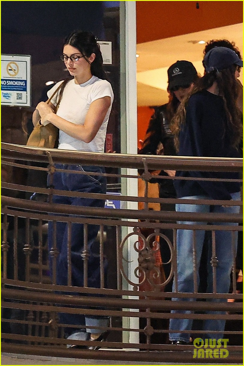 Kendall Jenner & Hailey Bieber Step Out for Dinner at Celeb Hotspot Sushi Park in WeHo: Photo ...