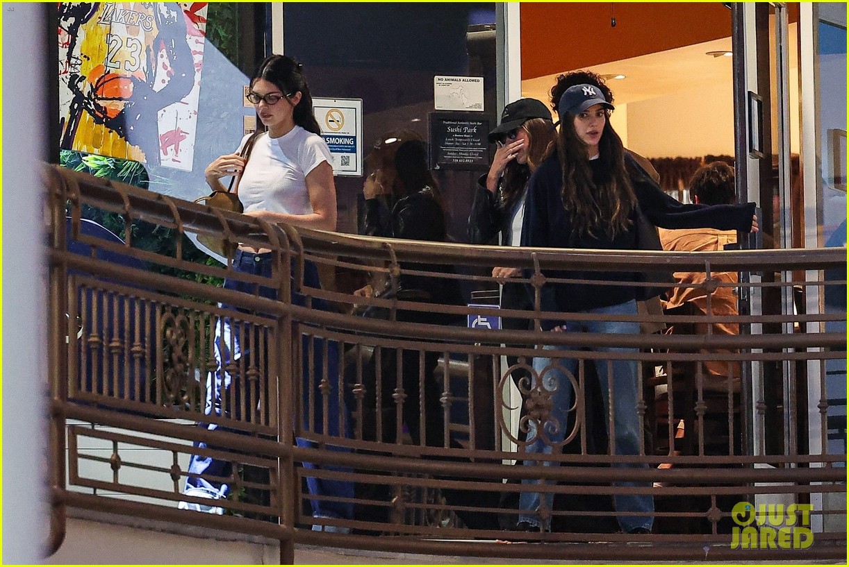 Kendall Jenner & Hailey Bieber Step Out for Dinner at Celeb Hotspot Sushi Park in WeHo: Photo ...