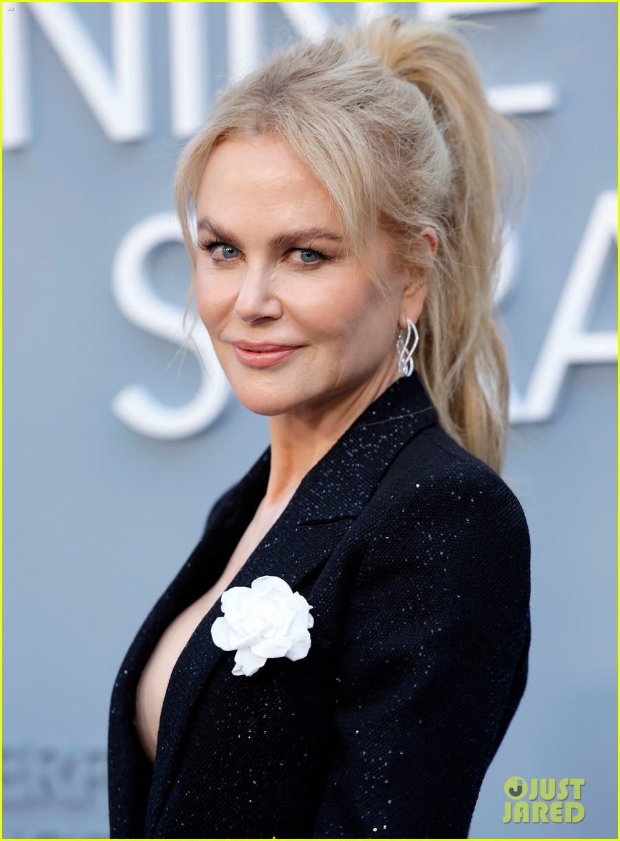 Nicole Kidman Joins Season 2 Cast of 'Nine Perfect Strangers' at L.A ...