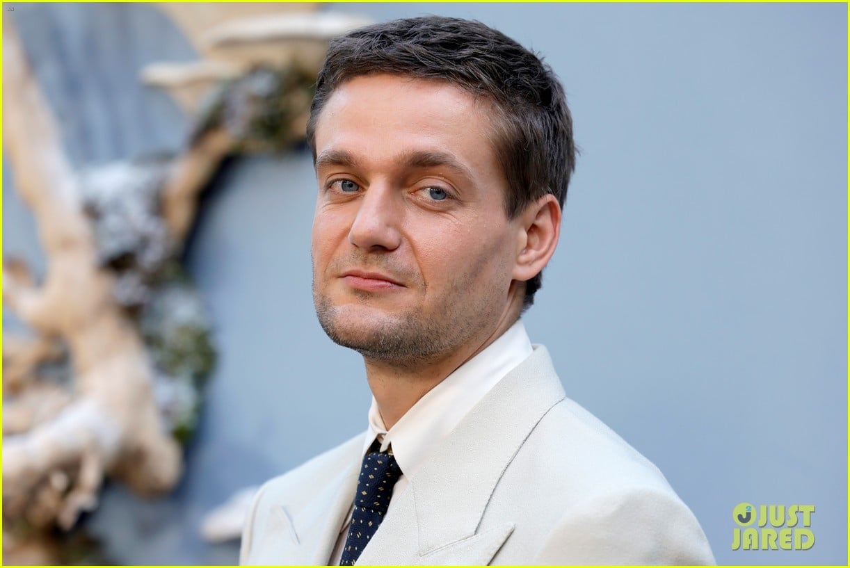 Nicole Kidman Joins Season 2 Cast of 'Nine Perfect Strangers' at L.A ...