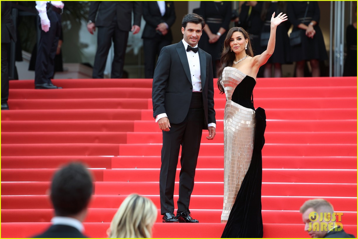 Eva Longoria & Heidi Klum Hit Cannes 2025 Film Festival Opening Ceremony with Carlos Sainz Jr ...
