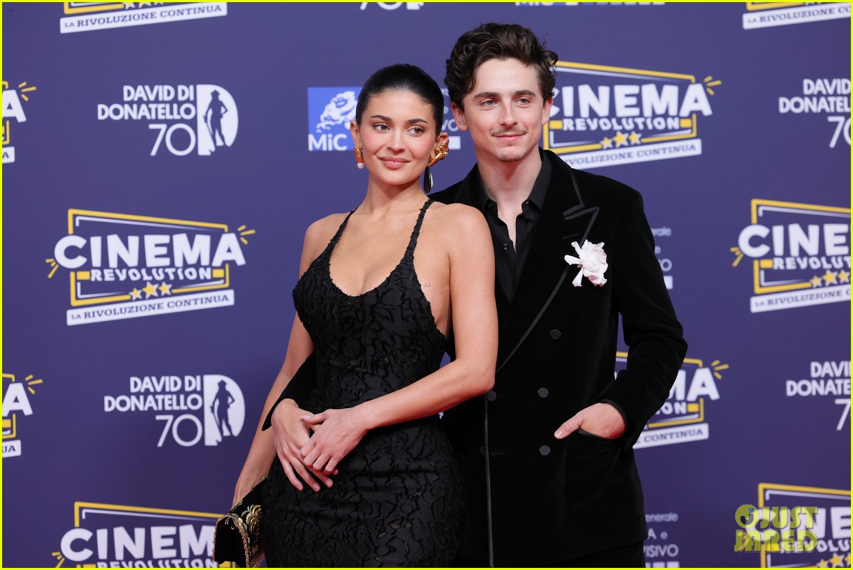 Kylie Jenner & Timothee Chalamet Make Red Carpet Debut as a Couple During Event in Italy: Photo ...