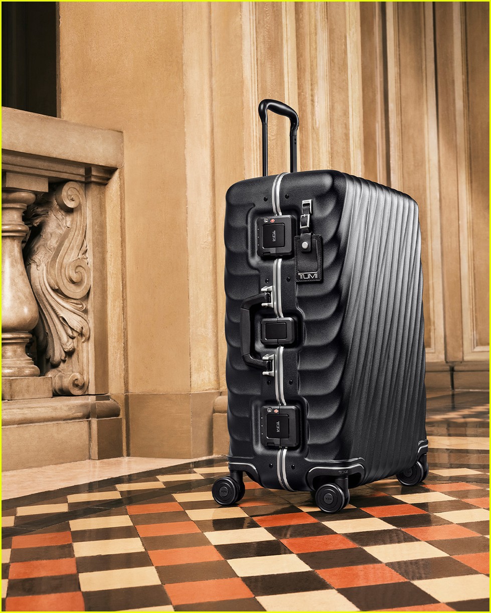 F1's Lando Norris Stars In TUMI's 'Uncompromisingly Light' Campaign For ...