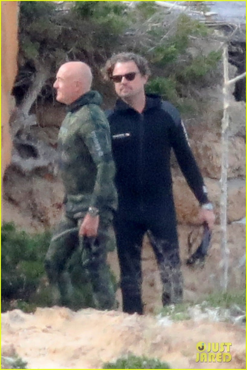 Leonardo DiCaprio Takes a Dive in Spain for His Upcoming Nature ...