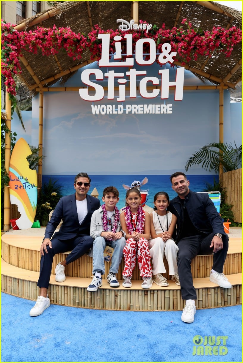 Photo: lilo stitch premiere 2025 01 2 | Photo 5161800 | Just Jared: Entertainment News