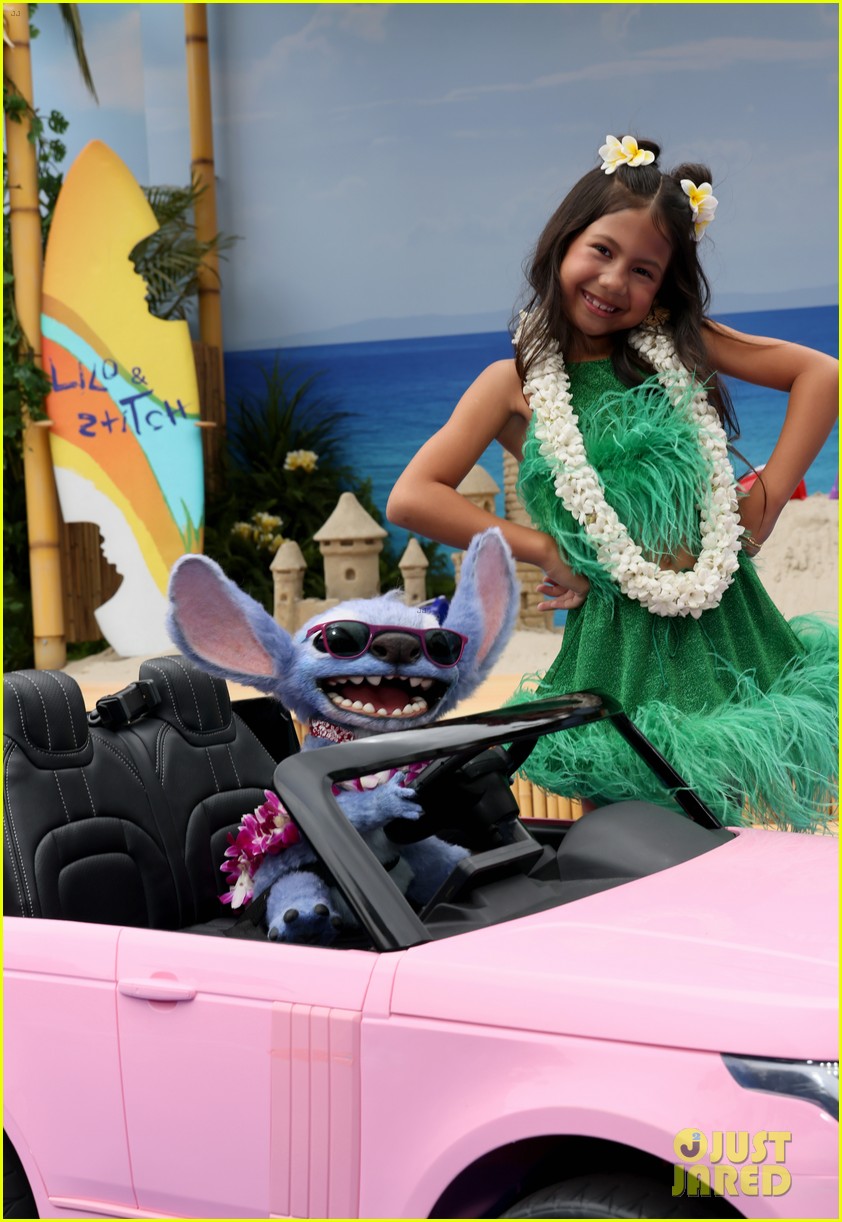 Photo: lilo stitch premiere 2025 14 | Photo 5161834 | Just Jared: Entertainment News